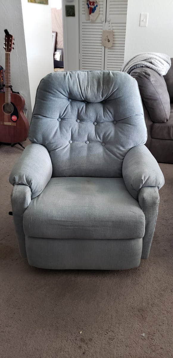 Old Blue Chair | A Boomer's Blog